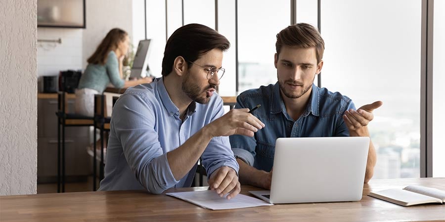 The Ultimate Guide to B2B Sales Training: Strategies, Techniques, Best ...