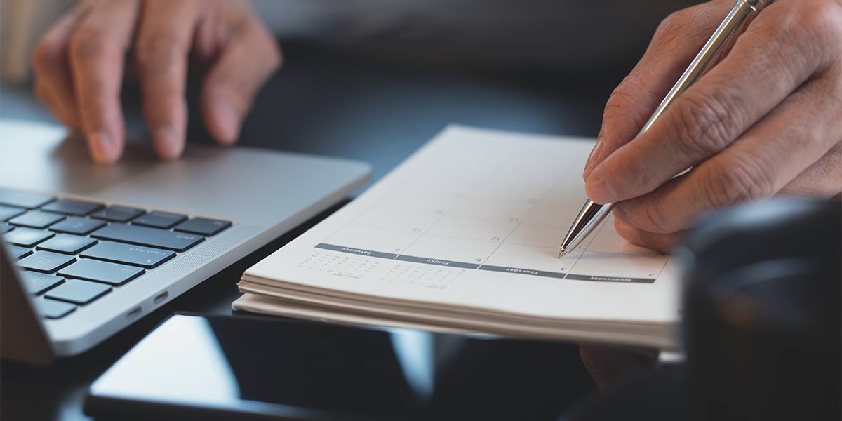 How to Organize a Prospect List for Booking First Meetings